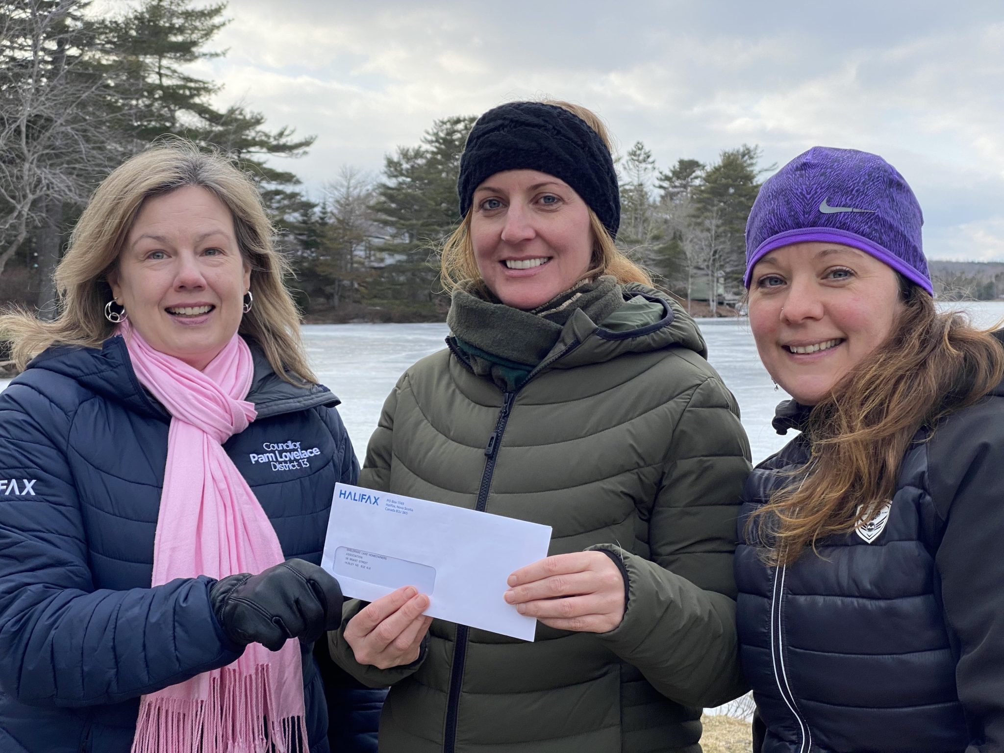 Hard Work brings back the Sheldrake Lake Wharf – John Bignell